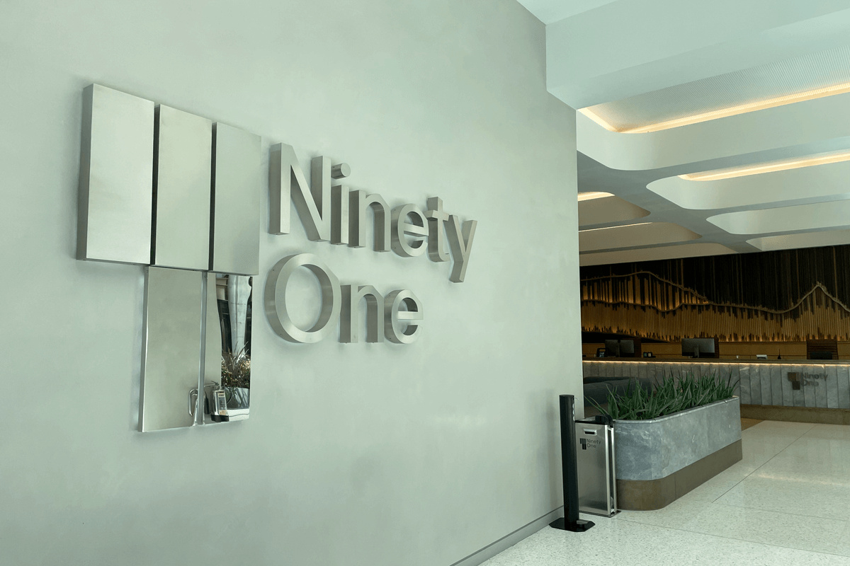 Luxury Signage Design Services - Premium Designs - ideahits